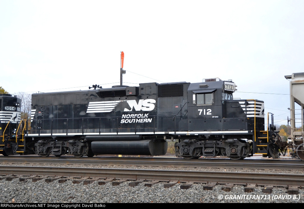 NS 712